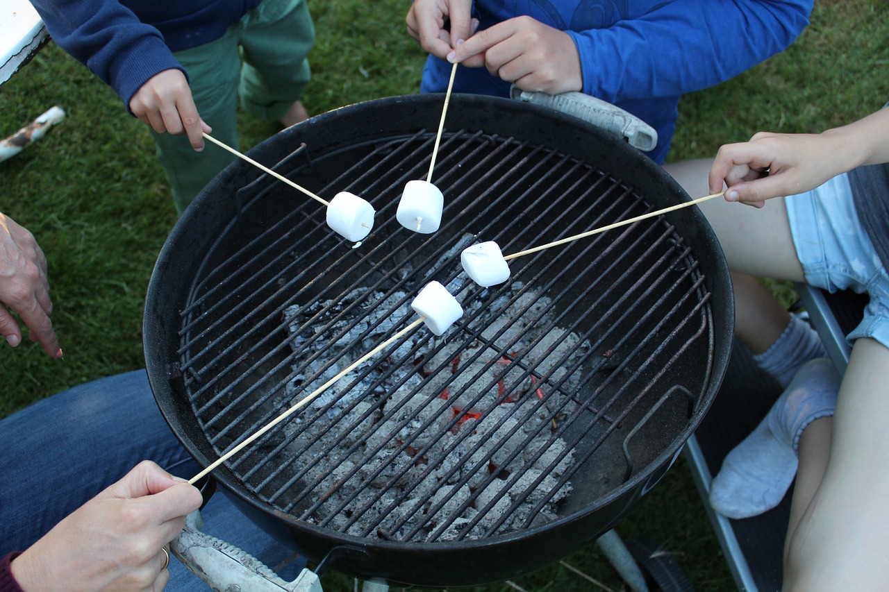 Charcoal, Grill – Pops BBQ Pit